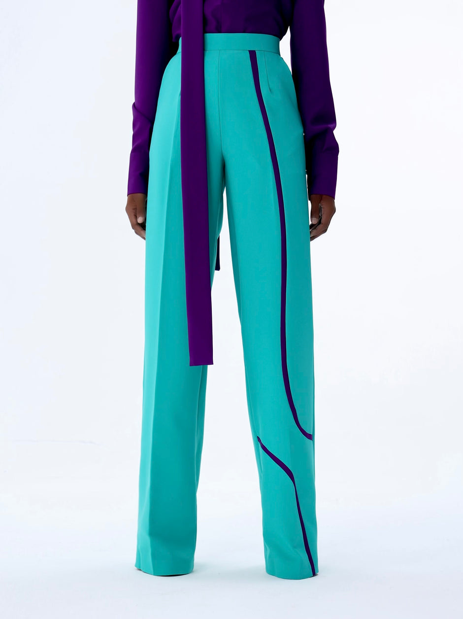 The Șemílóre Collection